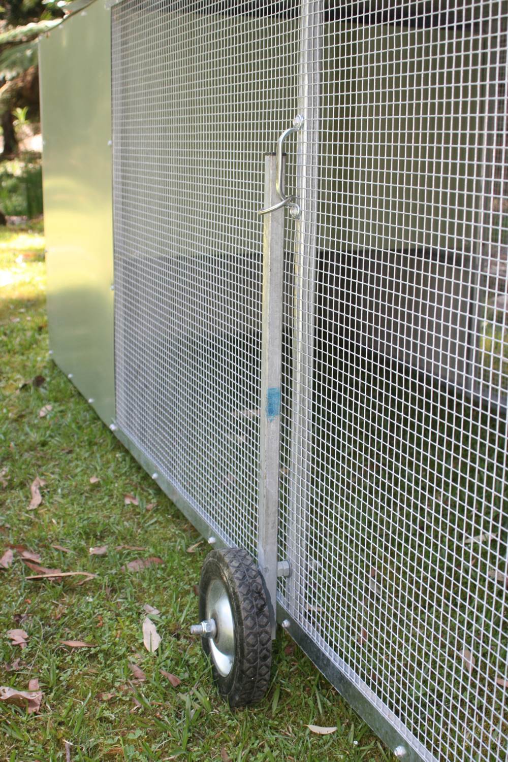 Jumbo Chicken Tractor | McCallum Made Chicken Tractors